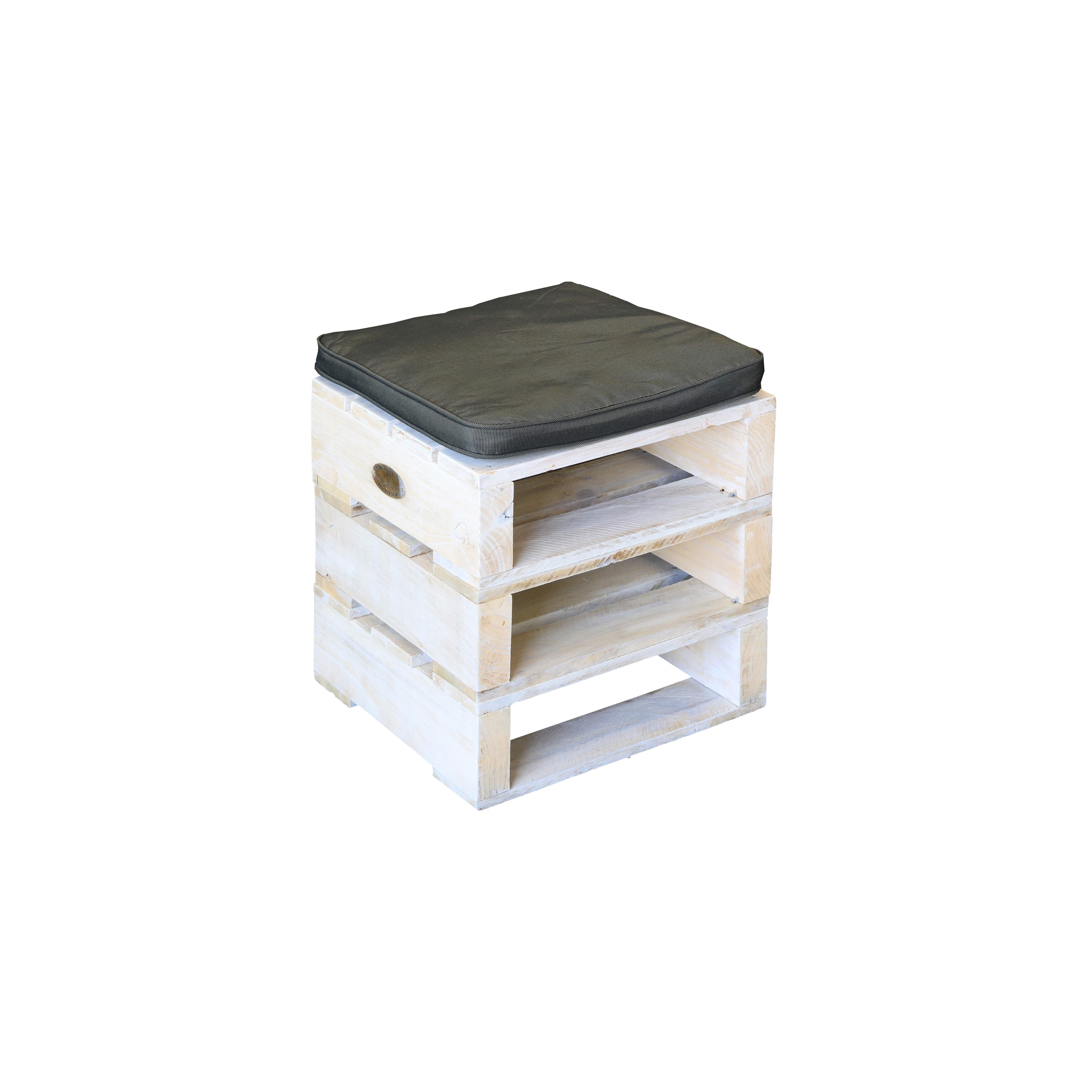 Whitewash Pallet Pod Seat